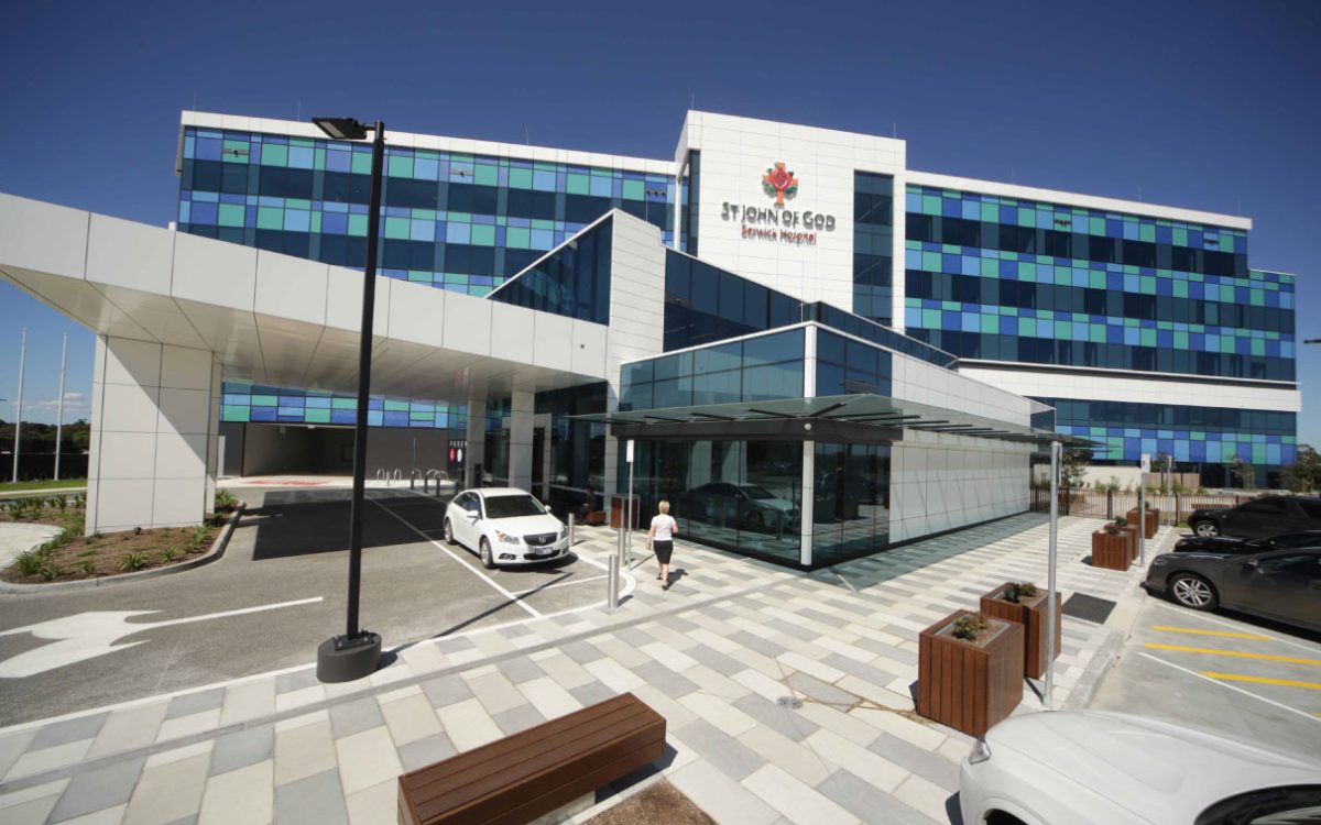 St John of God Hospital » Case Studies » Viridian Glass