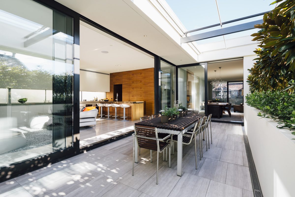 Things you might not know about glass » Blog » Viridian Glass