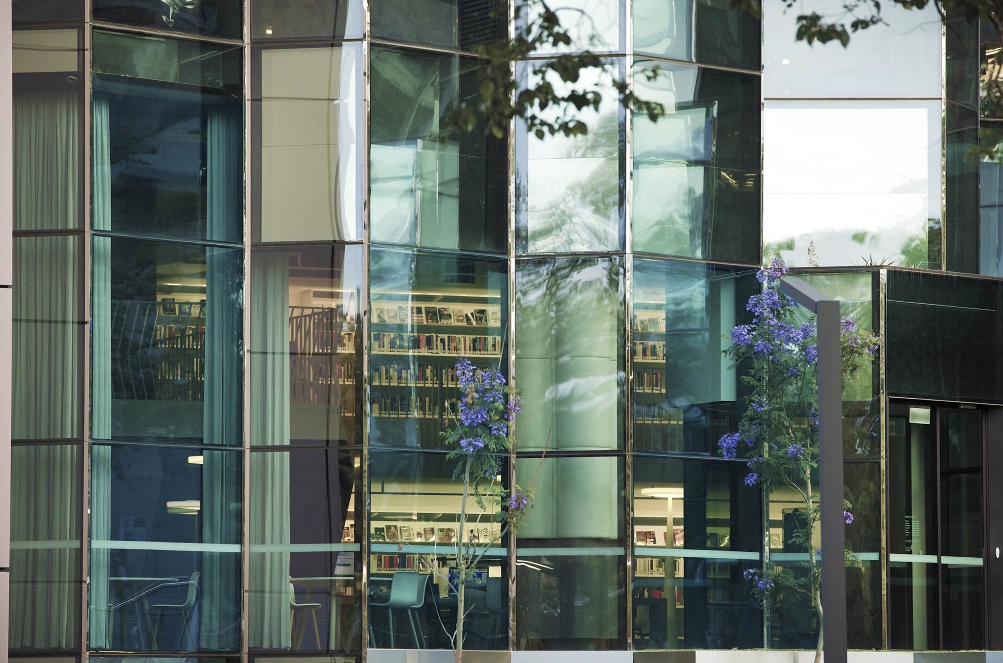 PerformaTech™ for Great Thermal Performance & Daylight » Viridian Glass